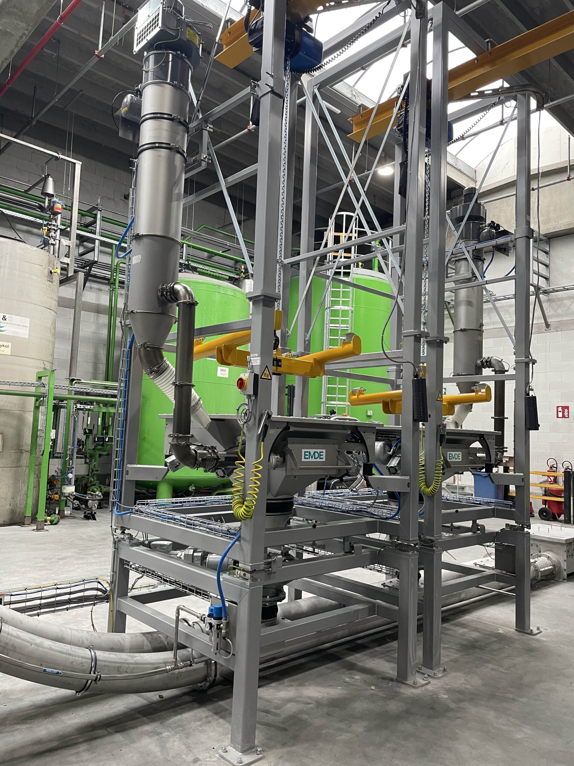 Improved dosing and conveying system for Unilin Insulation - Lybover